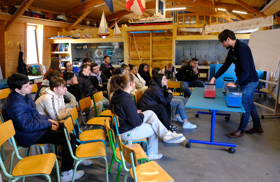 Entre Mémoire et Images au lycée Baradat de Pau | Académie de Bordeaux